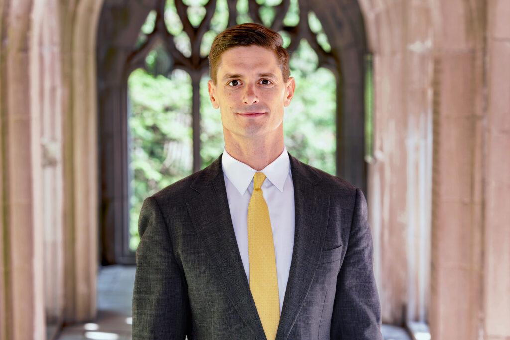 Patrick D. MacAvoy - Ansa Assuncao